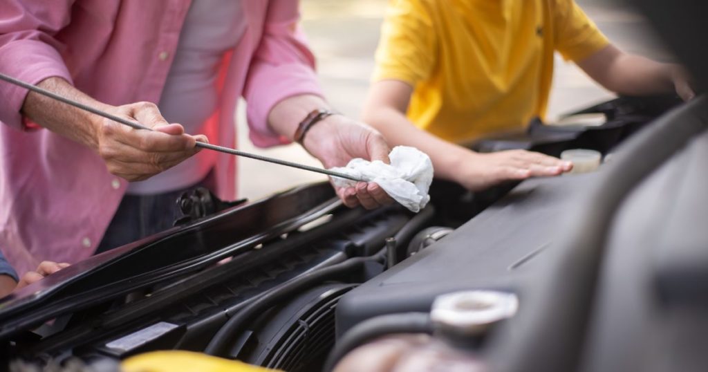 How to Check Your Transmission Fluid Level – A Complete Guide